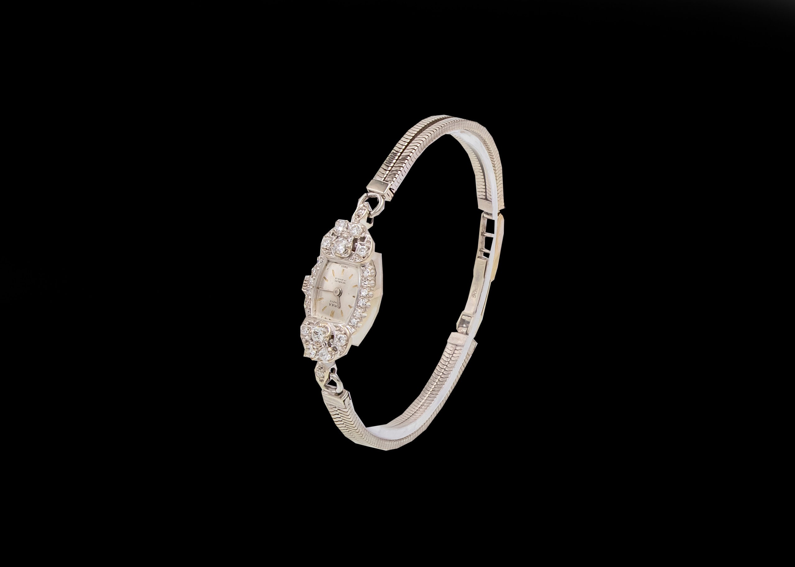 Bulova EMKA Incablo 17 Jewels - Watchinn Luxury Watches